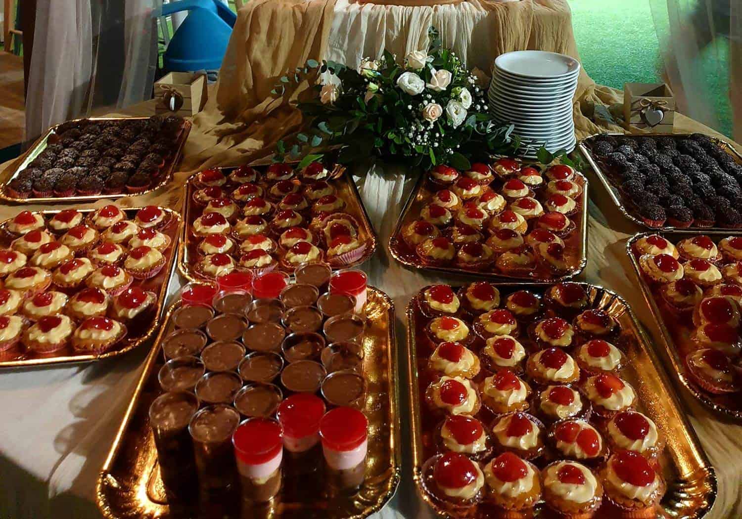 ΕΚΔΗΛΩΣΗ ΓΑΜΟΥ ΜΕ CATERING